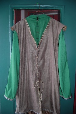 Renaissance Tunic Pattern (Free)